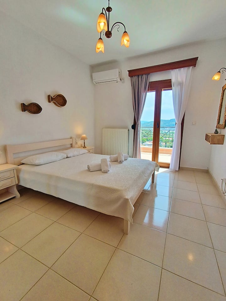 Διαμέρισμα με θέα - Skiathos