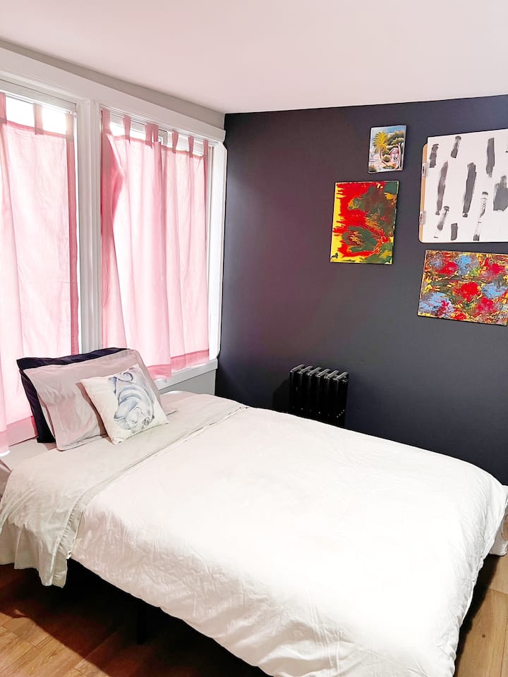 Huge Artist Style Room Near Ewr, Penn, Nyc - Newark, NJ