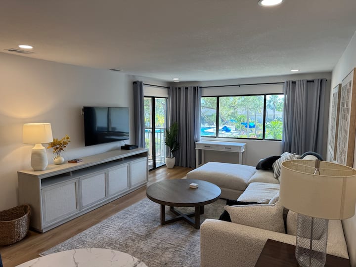 Hotel Style 1 Bedroom Condo|golf Resort Community - Wesley Chapel, FL