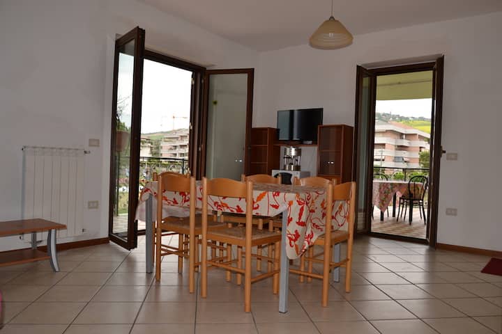 Trilocale Vista Mare Con Terrazza Laterale - Roseto degli Abruzzi