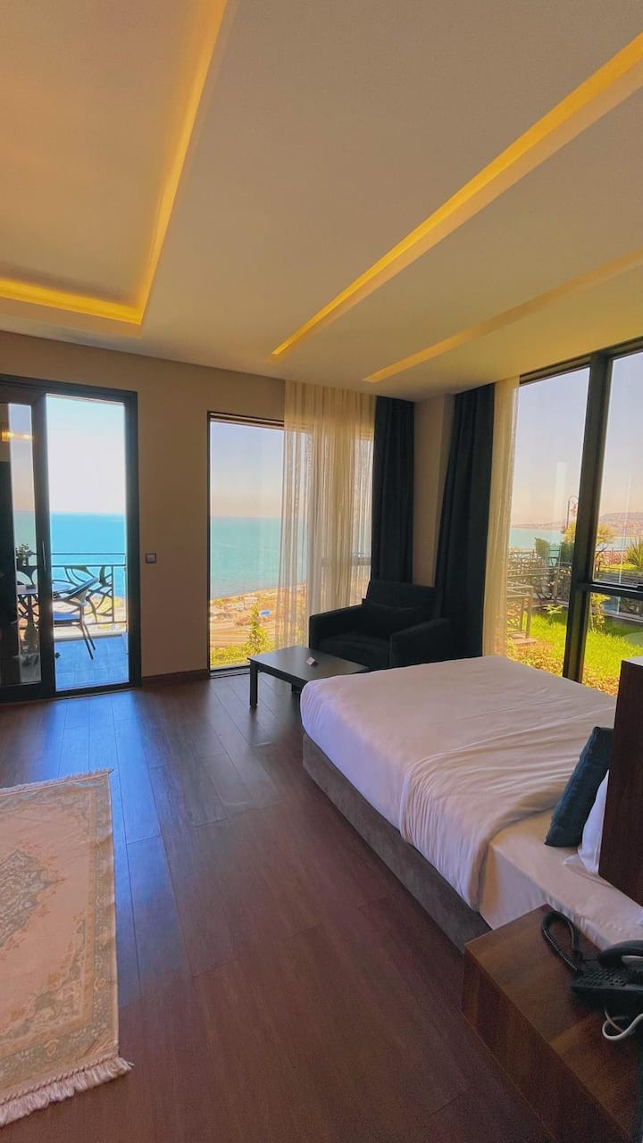 Deluxe Suite With Balcony And Sea View - Akçaabat