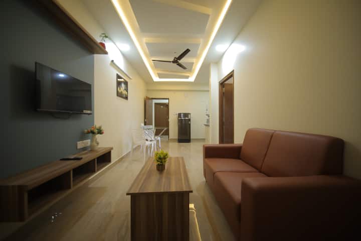 Modern 1bhk Flat|work-friendly+full Kitchen| Hsr - Bengaluru