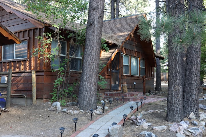 Big Bear Lake Moonridge Mountain Retreat -