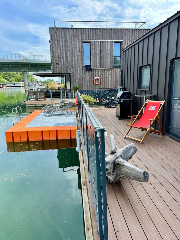 Houseboat With Touch Of Luxury - Bratislava