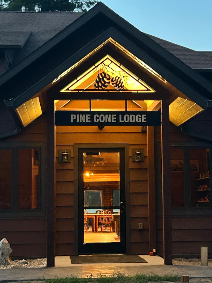 Where Celebrations And Stays Unite - Nevis, MN