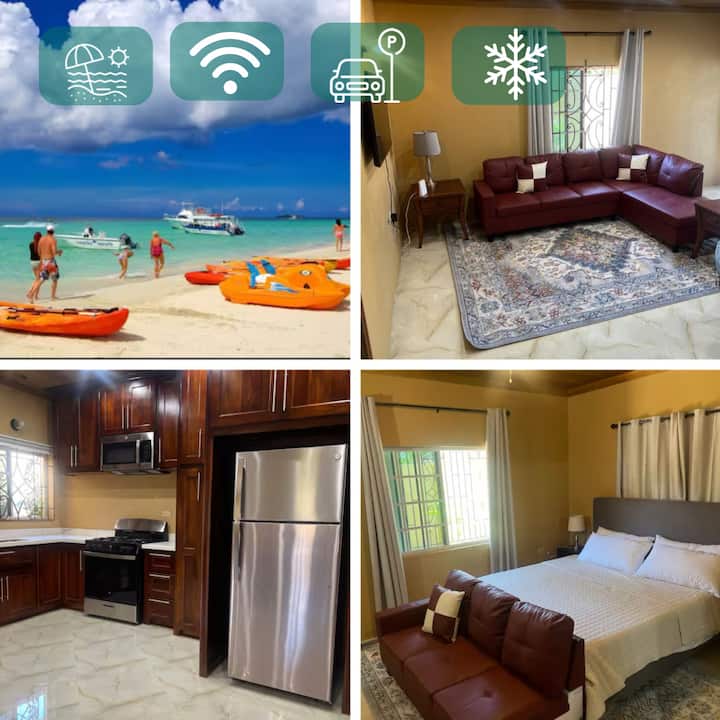 Walk To The Beach Apartment In Negril 2b/2b - Negril