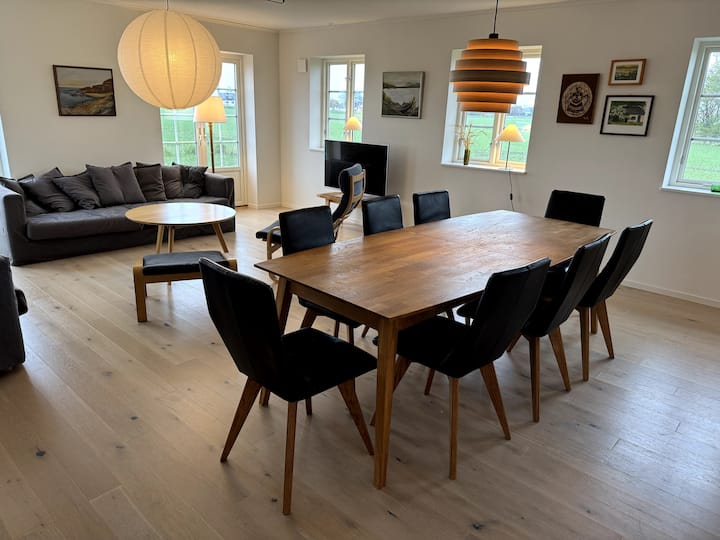 Skånelänga Nära Havet – Med Utsikt & 3 Sovrum - Trelleborg