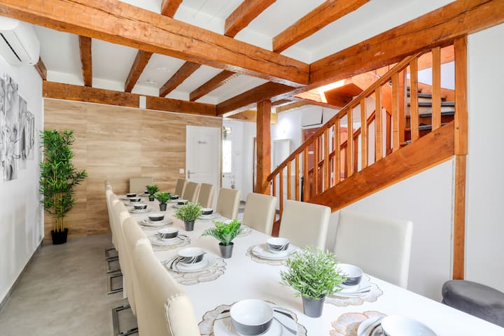 Big House* Paris Disneyland, Villepinte Expo, Cdg - Aulnay-sous-Bois