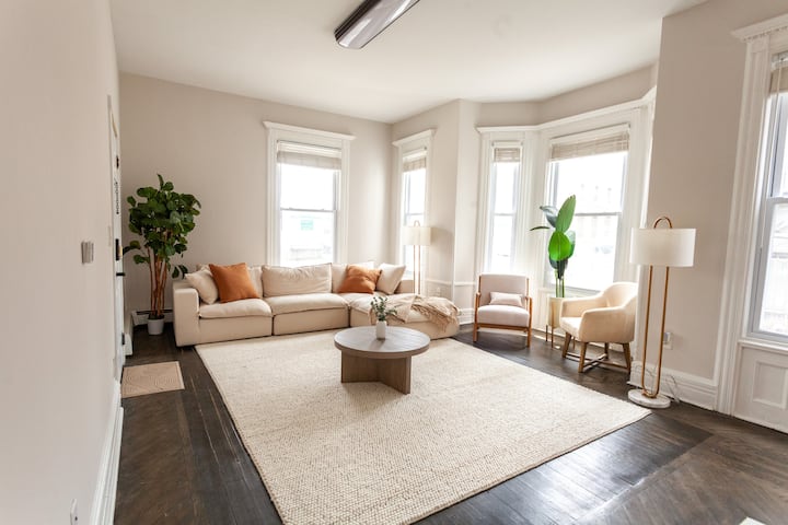 Spacious Family Home Near Nyc With Private Parking - Hoboken, NJ