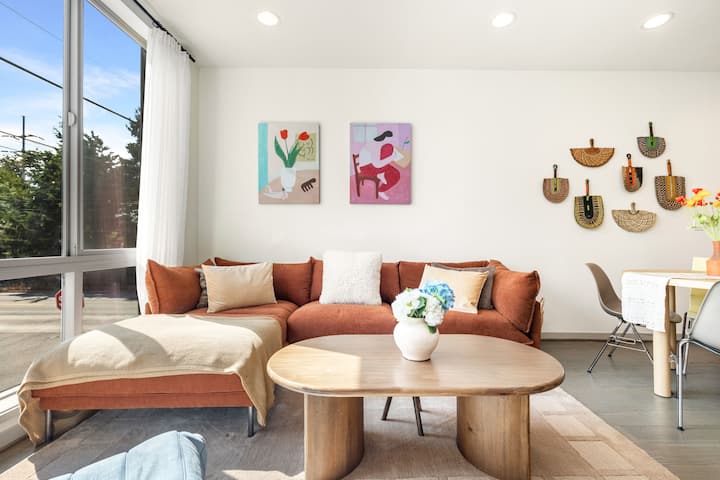 New! Cozy & Artsy 3br Stay In Greenwood W/rooftop - 시애틀