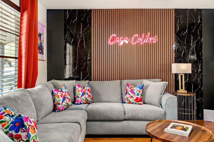 Heated Pool Oasis + Epic Backyard & Game Room - San Antonio