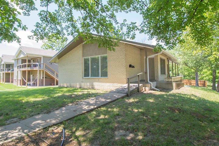Nowells Subdivision Town Homes - Columbia