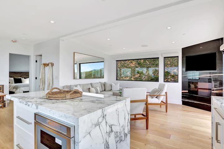 Horizon Guest House W/roof Deck! - Malibu, CA