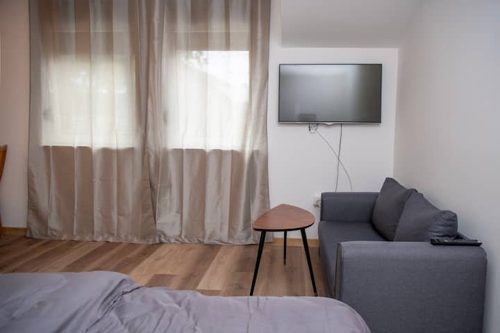 New Modern Apartment W/ Parking - Subotica