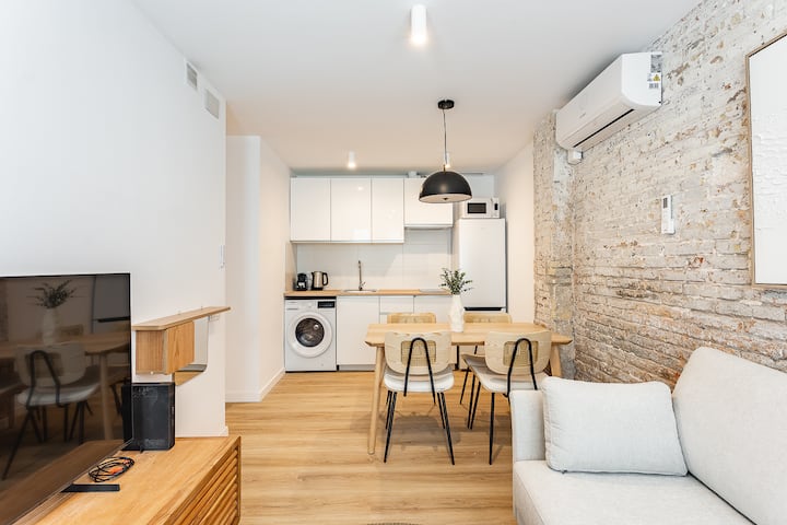 Renovated Cozy Apartment Near The City Center - Barcelona