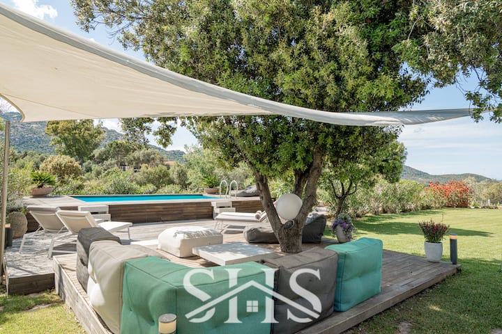 Villa Elena-oasi Di Charme Con Piscina Riscaldata - Palau