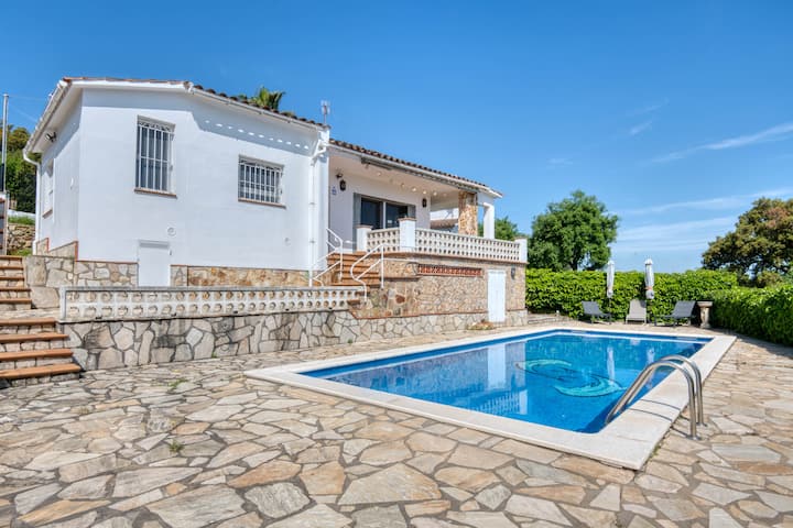 P37 : Maison De Location De Vacances À Los Masos D - Pals