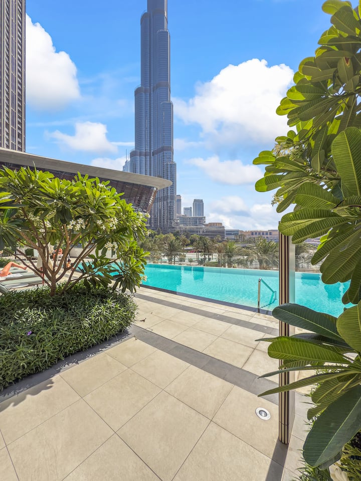 Elegant 1br | Infinity Pool With Burj Khalifa View - ドバイ