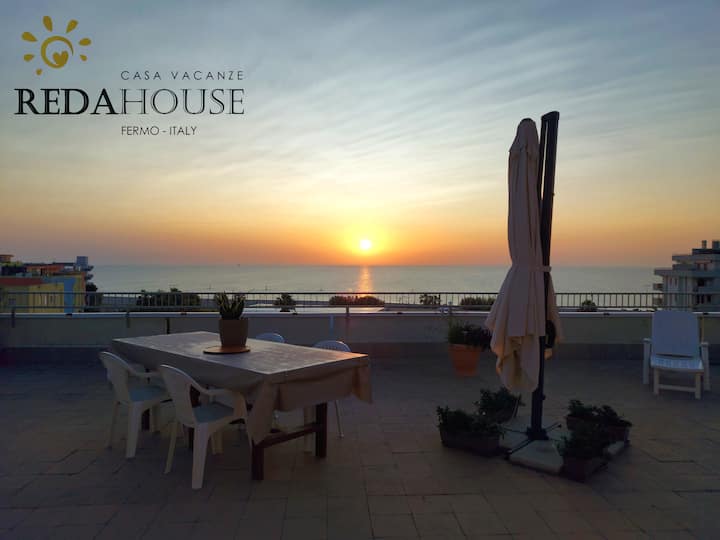 Attico Con Vista Mare - Aria Condizionata - Fermo