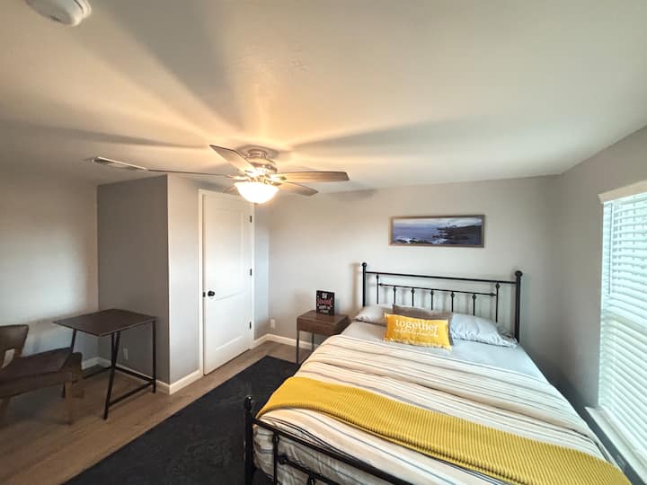Work-friendly & Peaceful Stay Near Samsung/ - Taylor, TX