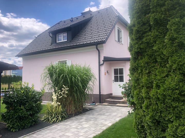 Haus Nähe Redbull Ring, 4 Gäste, 2 Schlafzimmer - Knittelfeld