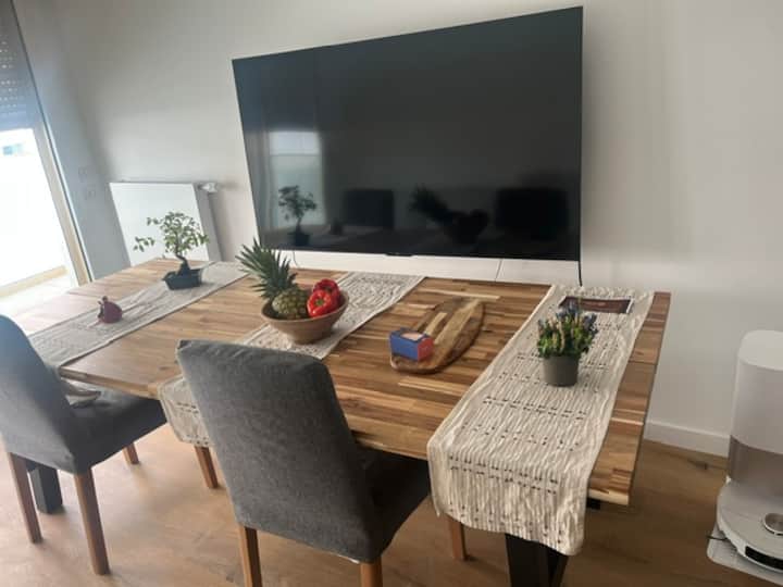 Une Chambre Dans Un Appartement à Rueil-malmaison - Nanterre