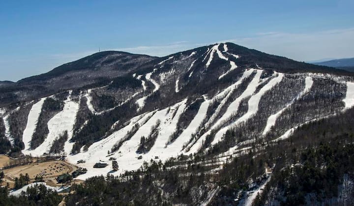 Winter Ski Getaway/2 Bed 2 Bath/gunstock Mtn - Weirs Beach, NH