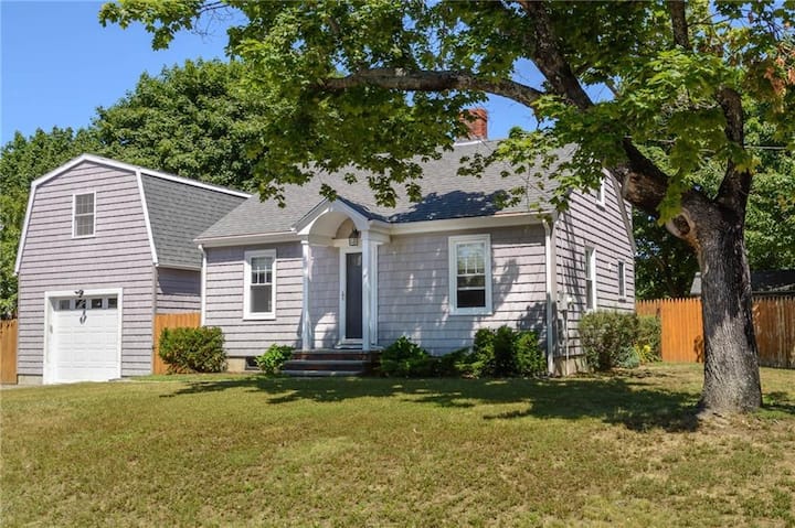 Cozy Guest Loft - Pet Friendly - Scarborough, ME