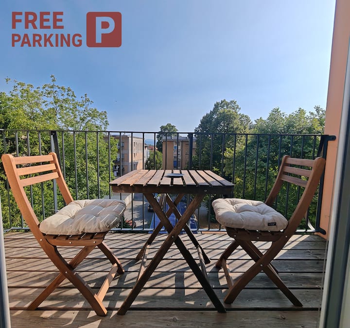 Red Rose -  Apartment In Center With Balcony - Ljubljana