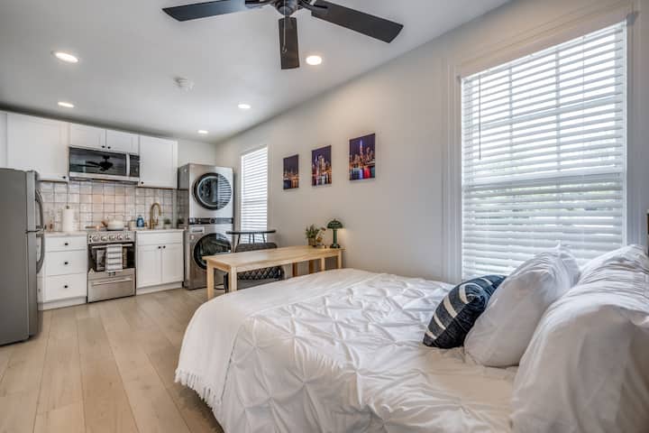 The Vanderbilt Mansion Apt 7 Near Downtown And Twu - Denton, TX