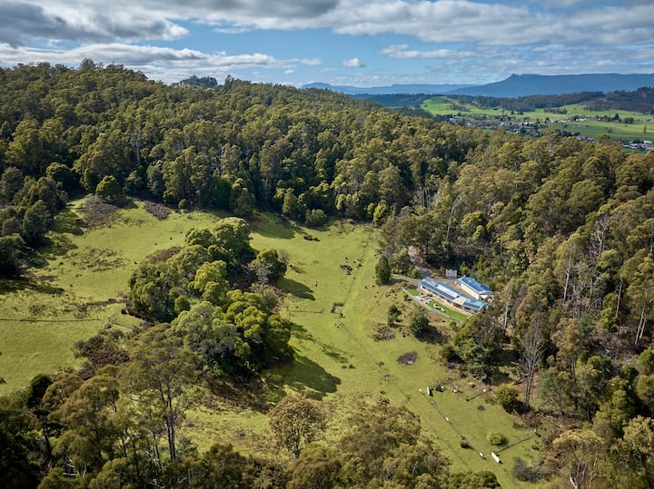 One Mile Bridge - Off Grid Stays - Mole Creek