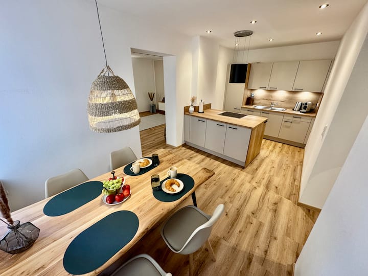 Pretti Apartments - Neu, Geräumig, Ruhig & Zentral - Bamberg