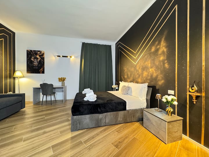 Royal House [ Free Parking & Wi-fi ] - Bologna
