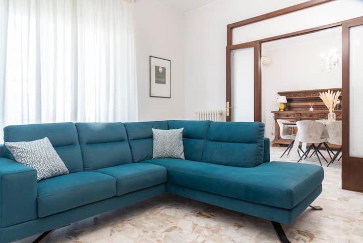 Prestigioso 4 Camere Con Netflix E Metro Vicino - Catania