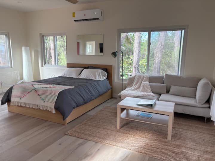 Brand New Waterfront Cottage! - Cayman Islands