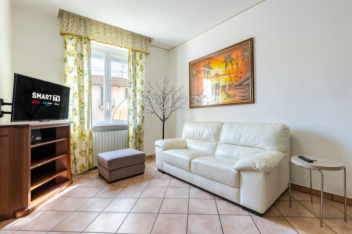 Appartamento Con Giardino [Private Park Wifi & Ac] - Alba