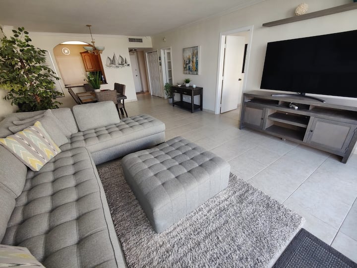 Apartamento De Playa Familiar - Miami Beach, FL