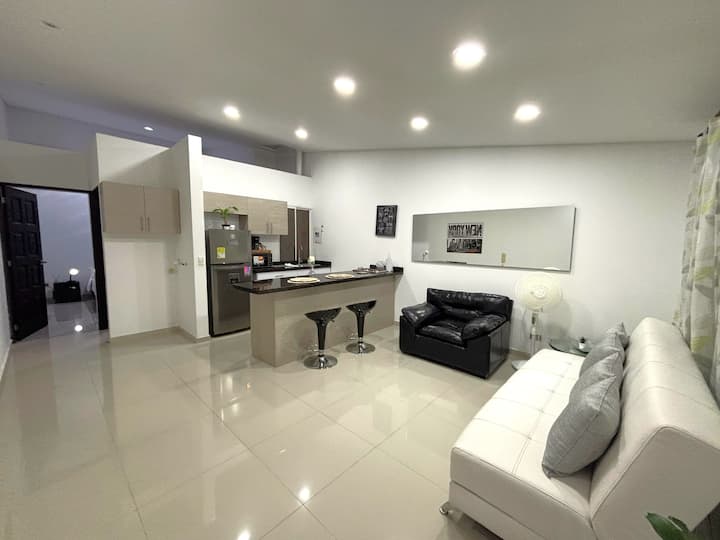 Cj4 | Amplio Estudio | Piscina | Cali Sur | Ac - Cali