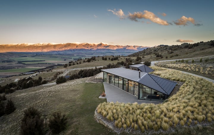 Hawk House By Sotheby's Luxury Rental Homes - Luggate