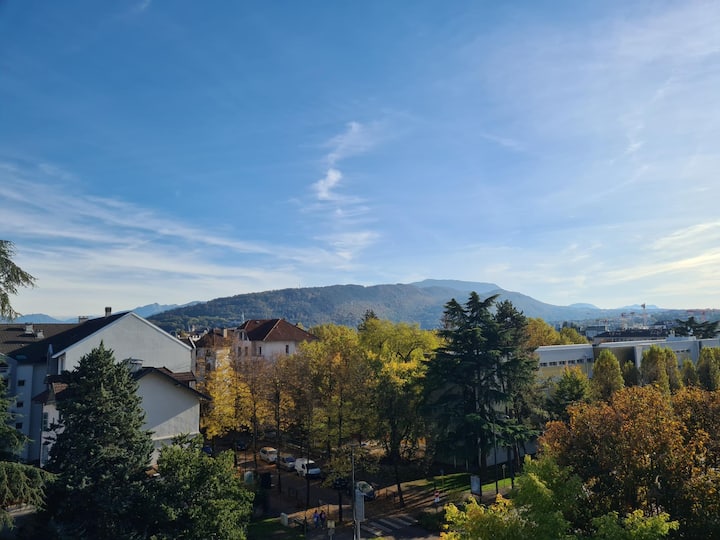 Charmant T3 Familial Avec Balcon & Vue Montagne - 안시