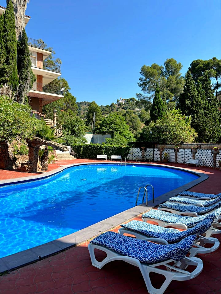 Maison Llar De Fusta L 5 Ch L 3 Wc L Pkg Gratuit - Nàquera