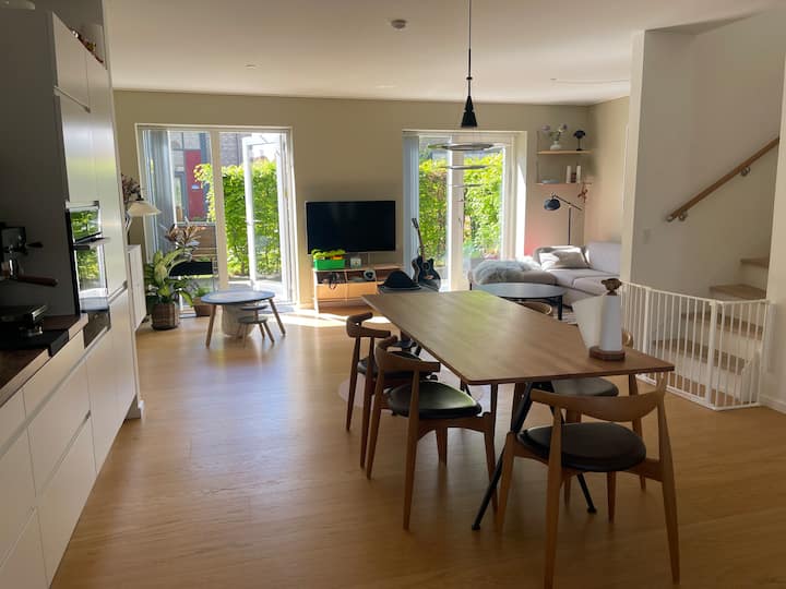Family Friendly Beach Townhouse - Copenhagen