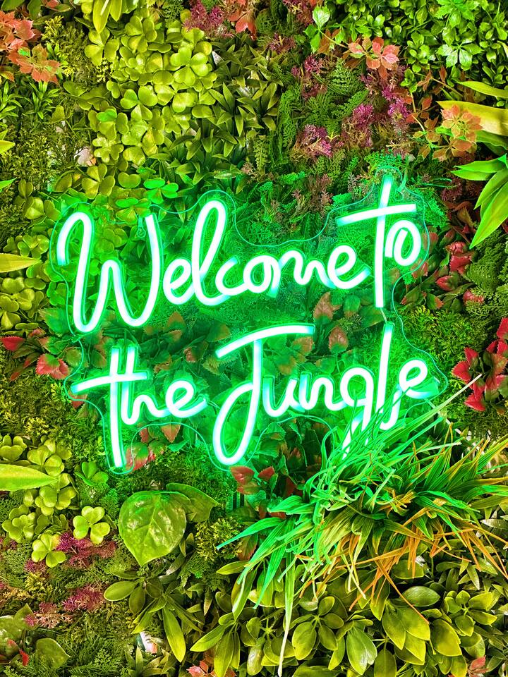 Jungle Suite, Terrasse, Wifi & Parking Privé - Lunel
