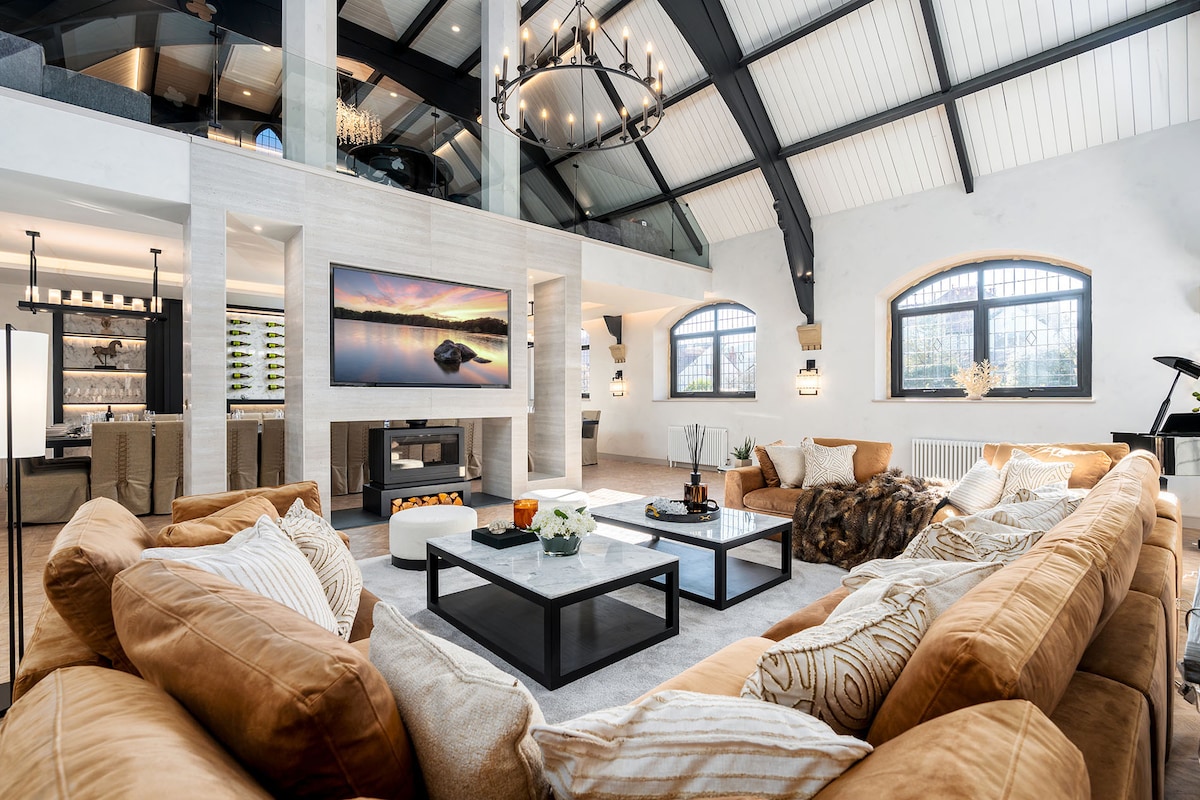 6*Luxury Rhos Sea Manor Pool, Sauna, Hot Tub, Cave - Houses for Rent in ...