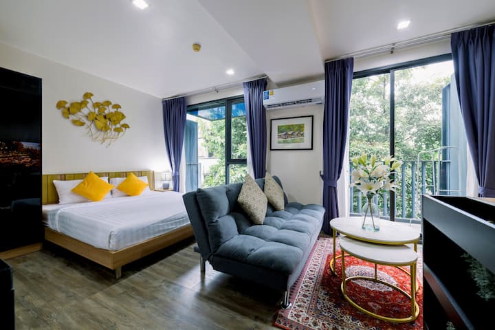Rooftop Pool | 5min To Beach | Near Bangla - Patong