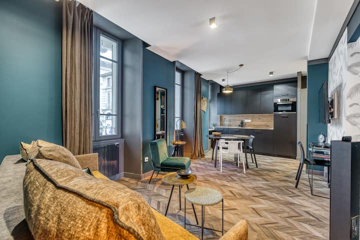 Le Salon - Calme & Central - Aix-les-Bains