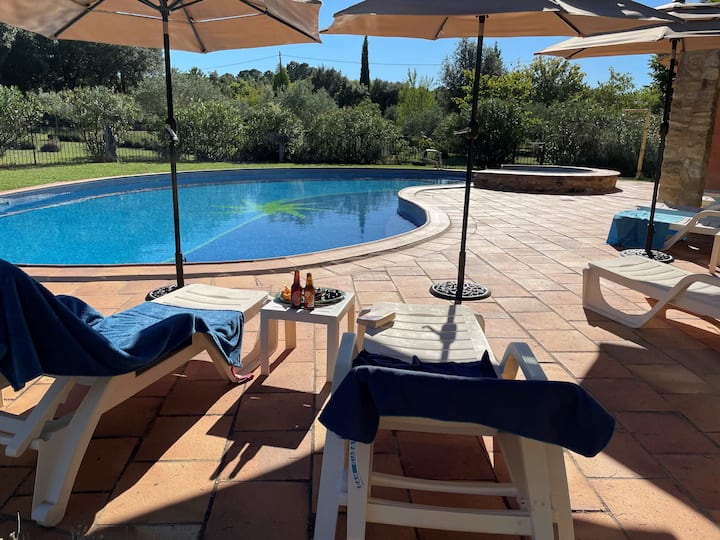 Mas Des Lavandes - Gîte Tilleul - Bollène