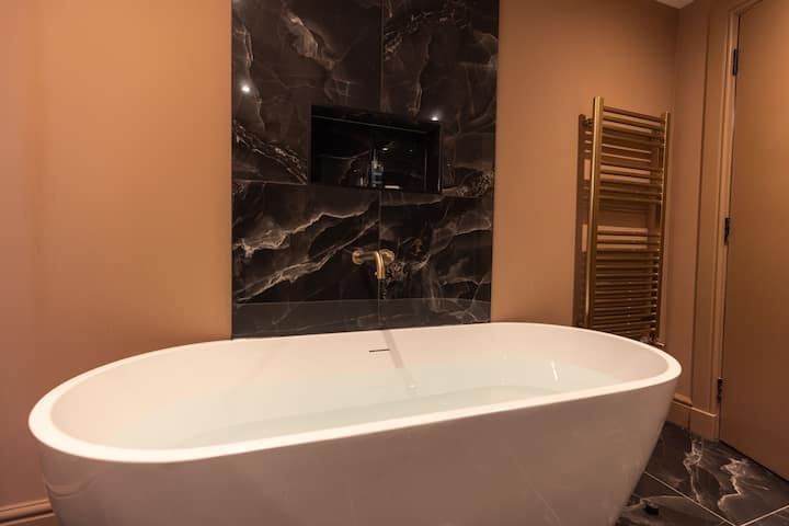 Luxury Apartment 1 - Ayr
