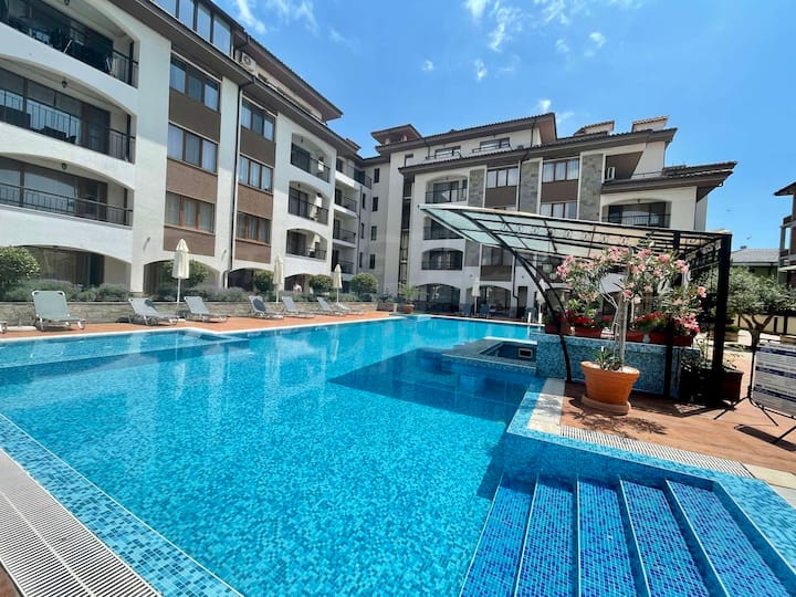 Апартамент на самият бряг с  гледка море - Burgas