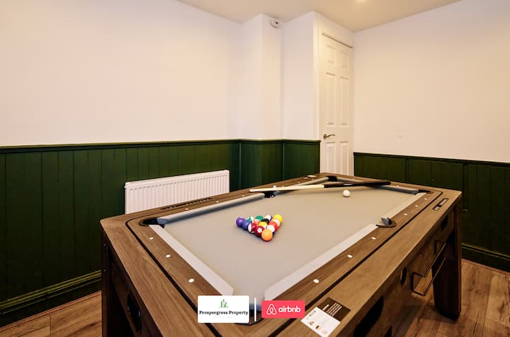 Contractors|sleeps9|fastwifi|parking|pool Table - Coventry